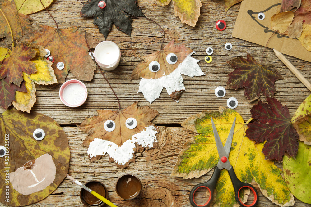 Crafts with autumn leaves. Maple leaf foxes. Stock Photo | Adobe Stock