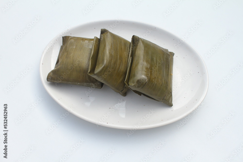Kue Nagasari atau Kue Nogosari merupakan jenis kue basah tradisional ...