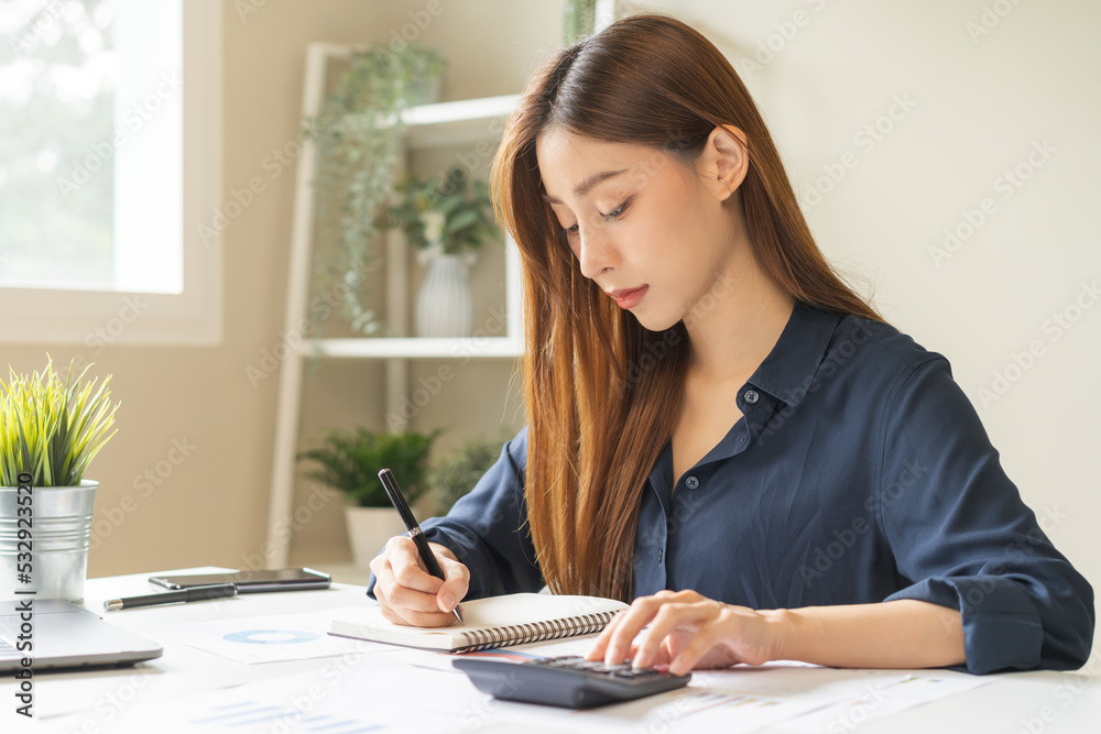 Foto Account finance, asian young business woman hand use calculator ...