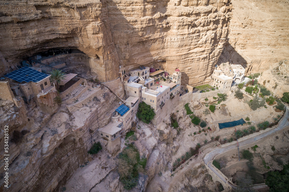 Foto de Stock Israel. St. George Orthodox Monastery in Wadi Qelt in ...
