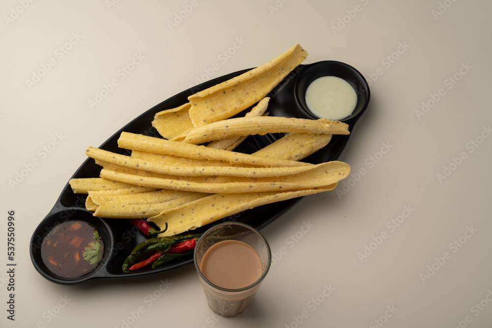 fafda Gathiya (fafda jalebi) is a very popular Gujarati snack, common ...