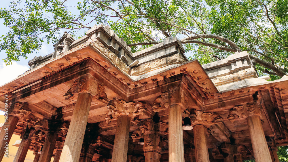 Srivari Mettu Mandapam is a resting spot on the way to Srivari Mettu in ...