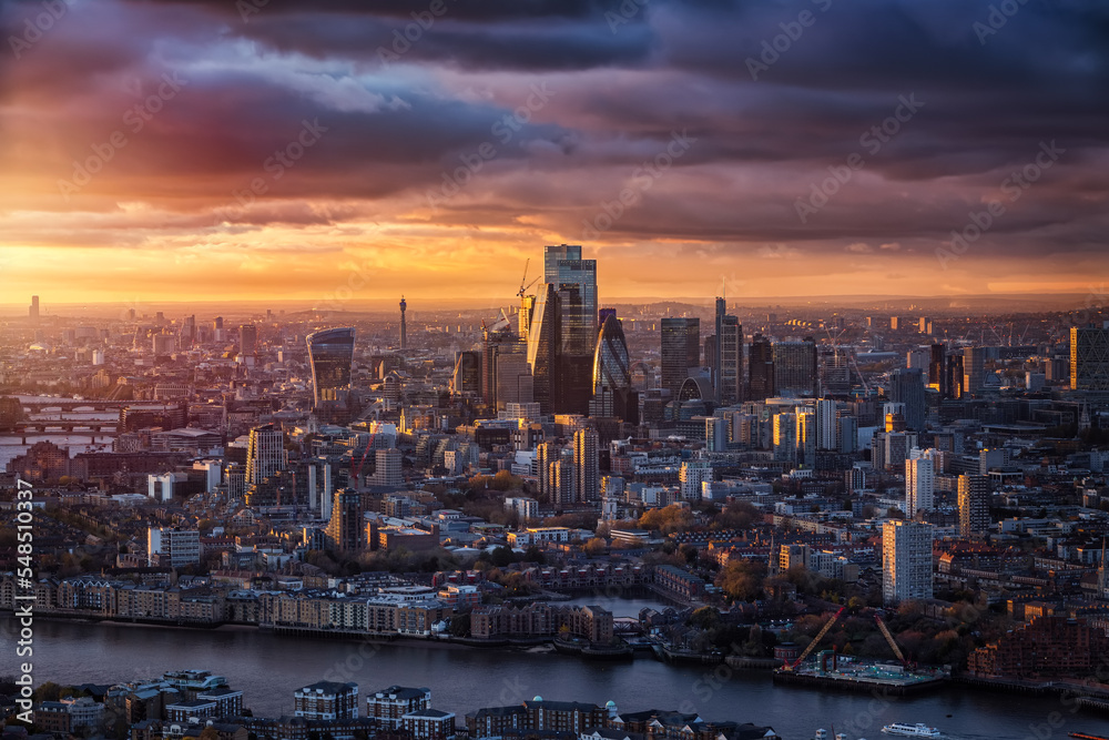 The skyline of the City of London with the modern office skyscrapers ...