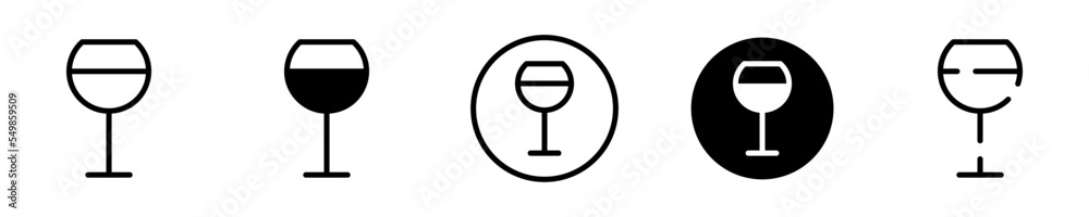 Conjunto de iconos de copa de cristal. bebida alcohólica. Concepto de ...