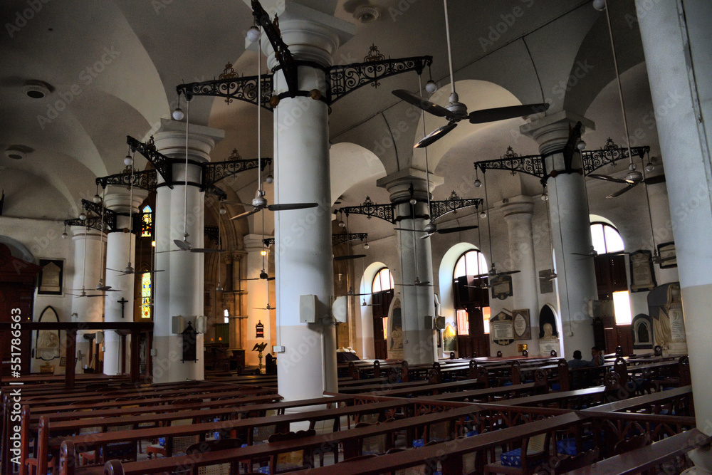 View of the main monuments and tourist spots of Mumbai (India). Colaba ...