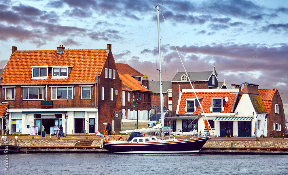 Volendam, Amsterdam, Netherlands. Luxury yachts by piers. Sea bay with ...