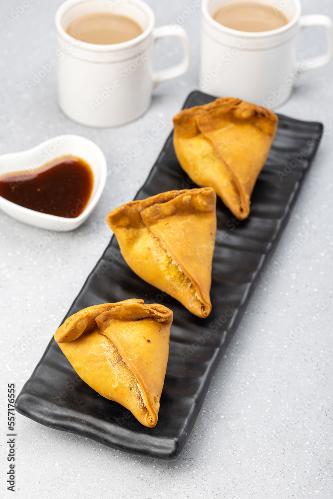 Samosa is a crunchy, crispy potato stuffed deep fried snack very ...