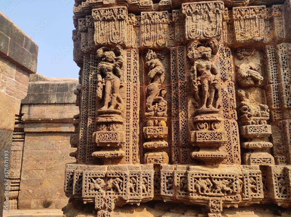 Statues and idol on the hard rock in ancient Hindu temple. Beautiful ...