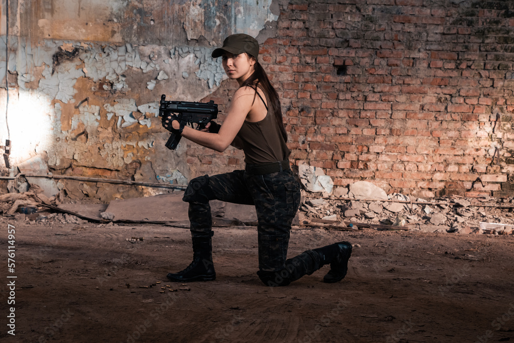 Female soldier with weapons. Character from the comic book The Punisher ...