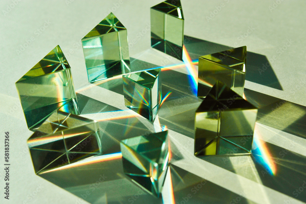 ภาพถ่าย Stock Aesthetic of dispersion of light, clear triangular glass ...