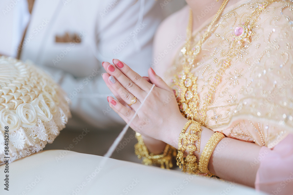 Photo Stock Thai wedding ceremony. The bride in the wedding ceremony of ...