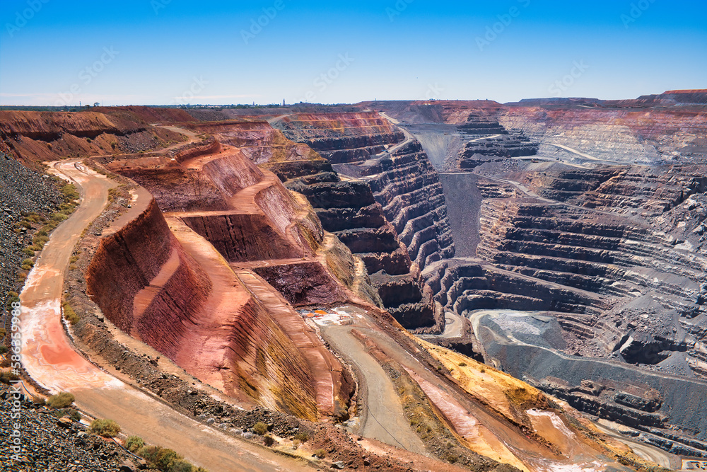 Inside the giant Super Pit or Fimiston Open Pit in Kalgoorlie, the ...