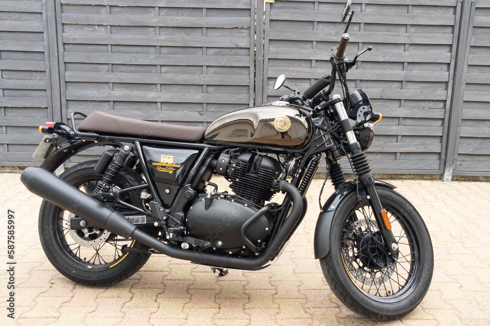Royal Enfield black 120 th Anniversary limited edition interceptor neo ...