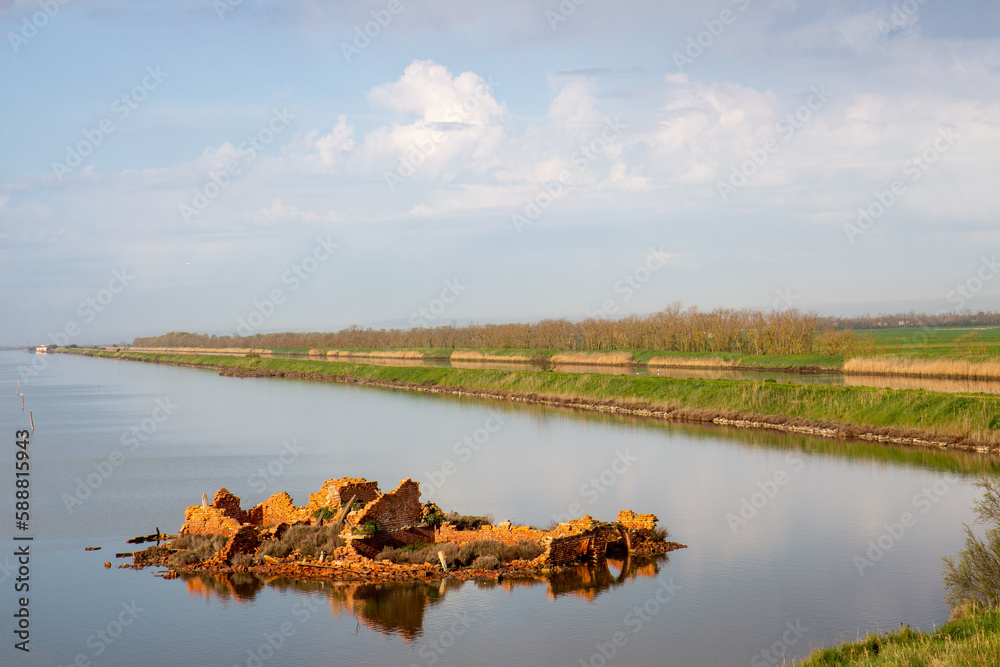 comacchio regional park delta del po lagoon city famous for its ...