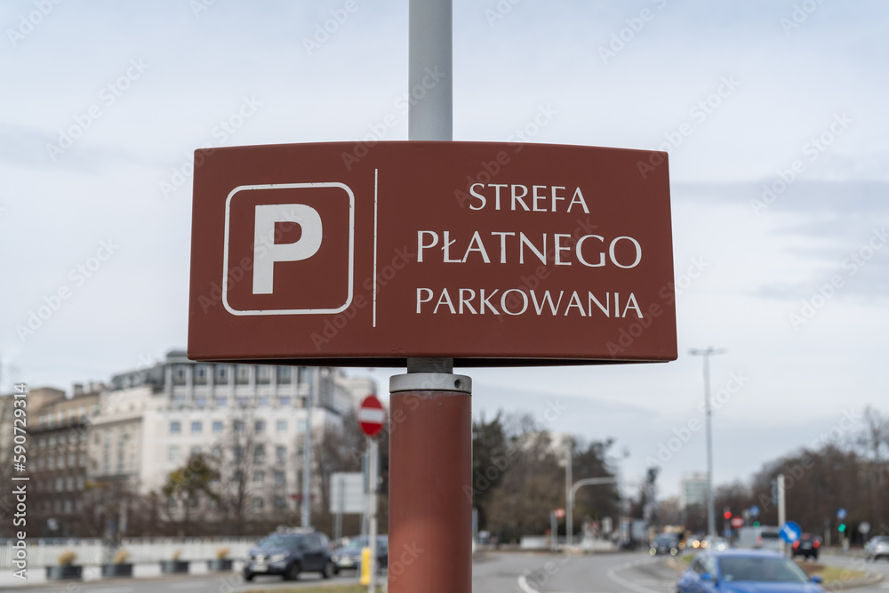 Foto Sign indicating paid park zone in Warsaw. Road traffic information ...