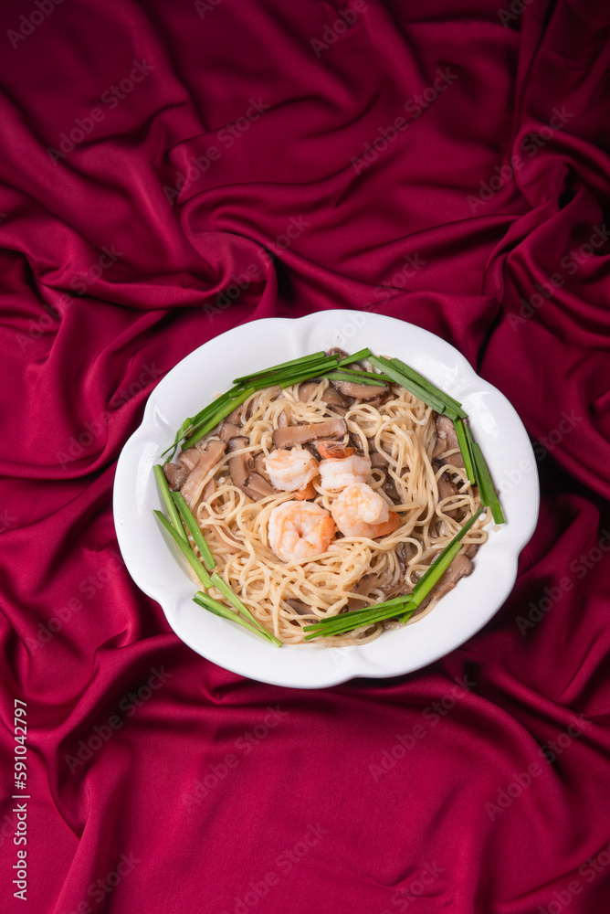 wok fried fu Zhou braised ee fu noodle bee hoon longevity noodle mee ...