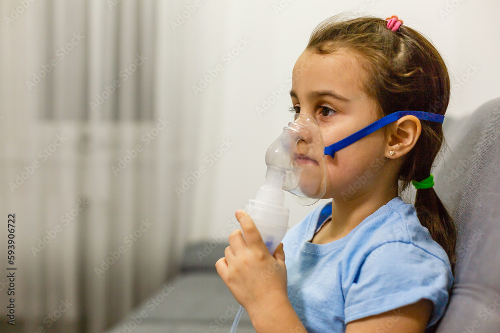 Little girl use inhaler nebulizer. Child asthma inhaler, nebulizer ...