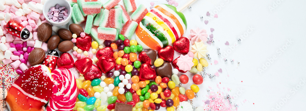 Various sweets assortment. Candy, bonbon, chocholate on white ...