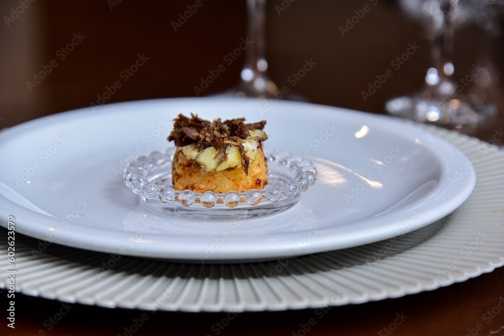 tapioca dice, baked tapioca dadinho with sun-dried meat and rennet ...