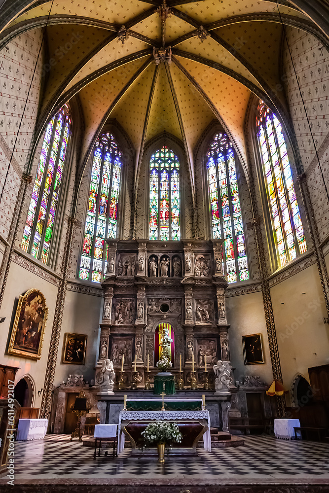 Interior of Roman Catholic Perpignan Cathedral of Saint John the ...
