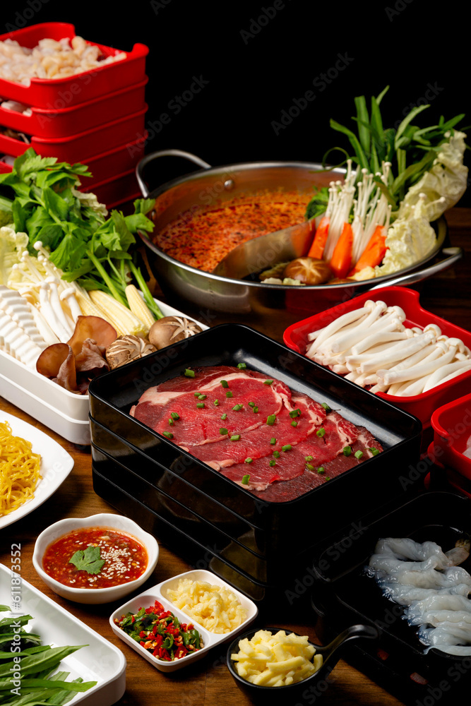 Get Your Taste with Hotpot Cuisine, Shabushi Food. Family time with ...