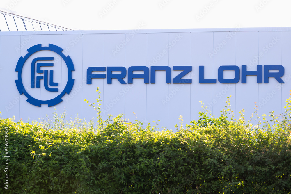 Schriftzug und Logo, Franz Lohr Stock Photo | Adobe Stock