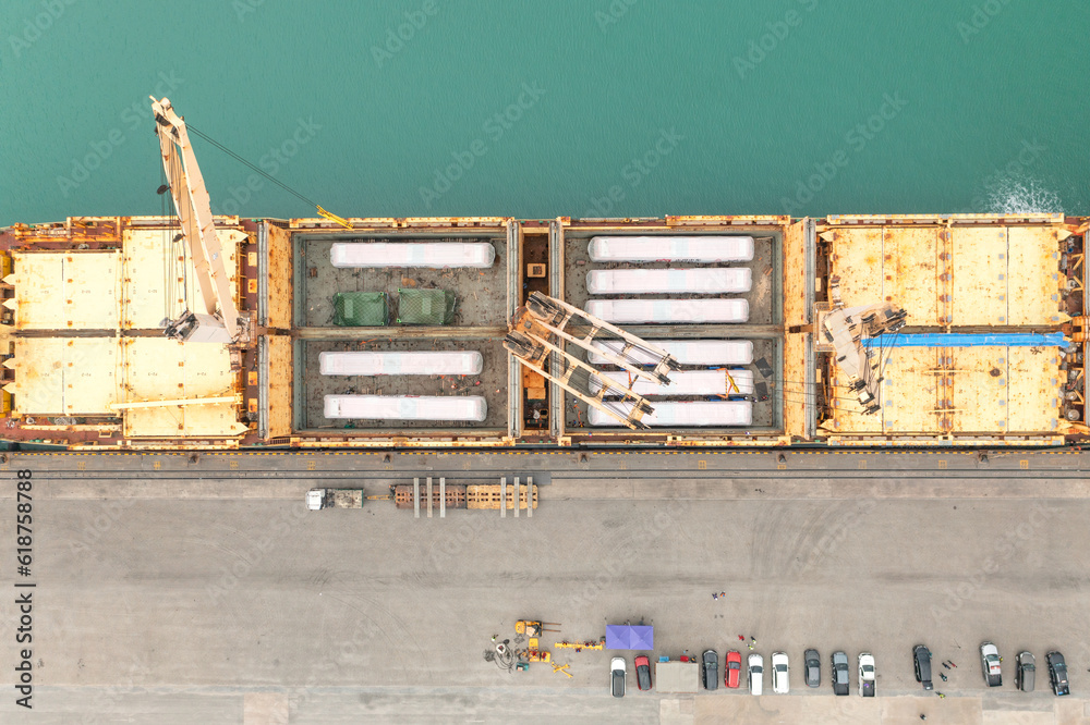 Top view Unloading operation of project cargo with port heavy lift ...