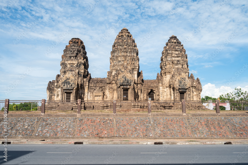 The Phra Prang Sam Yot is Lopburi's best known landmark tt is one of ...