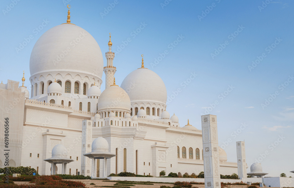 20 March 2023, Abu Dhabi, UAE: Sheikh Zayed Mosque largest mosque of ...