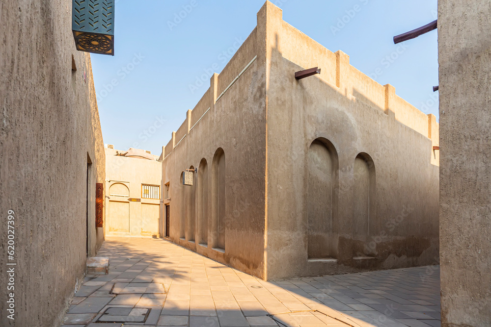Old Dubai. Traditional Arabic streets in historical Al Fahidi district ...