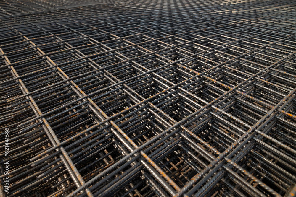 Steel Rebars for reinforced concrete. steel wire mesh for concrete slab ...