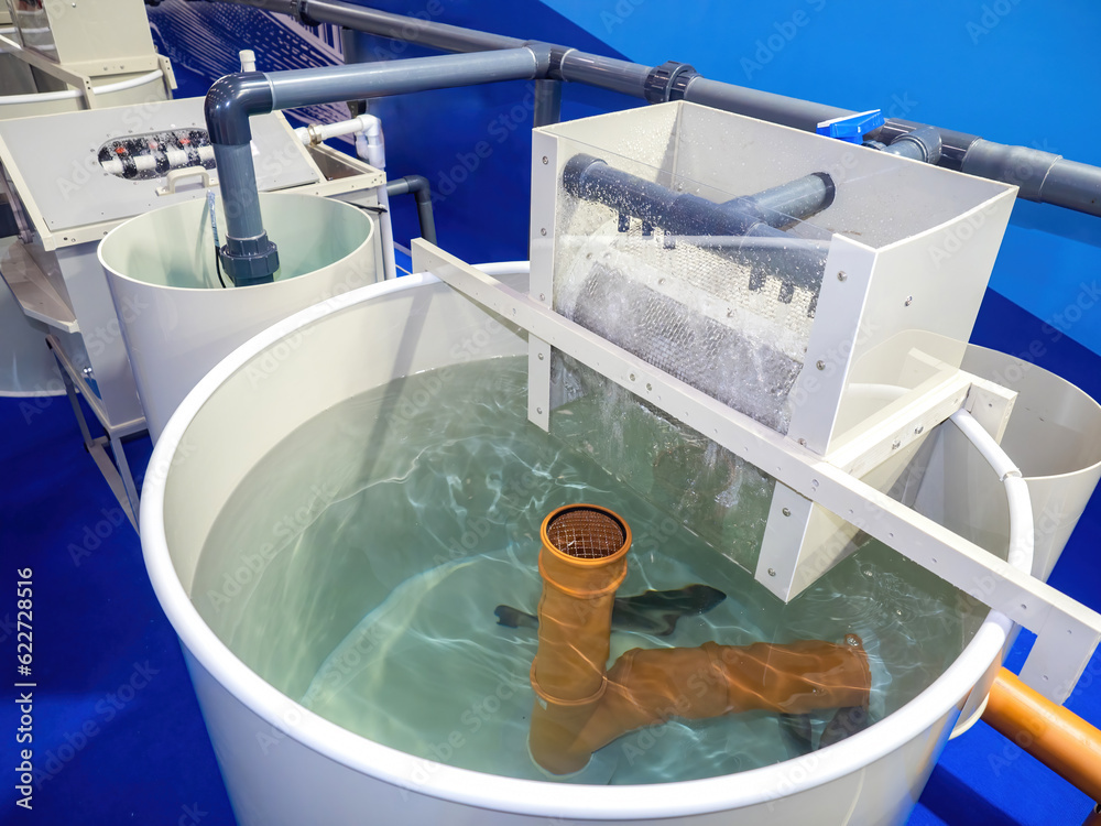 Stock-Foto „Incubator for breeding fish. Cultivation seafood. Tanks ...