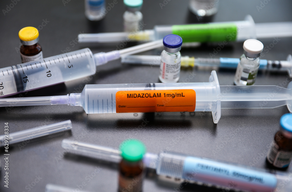 Fentanyl syringes, anesthetics, and muscle relaxers, succinylcholine ...
