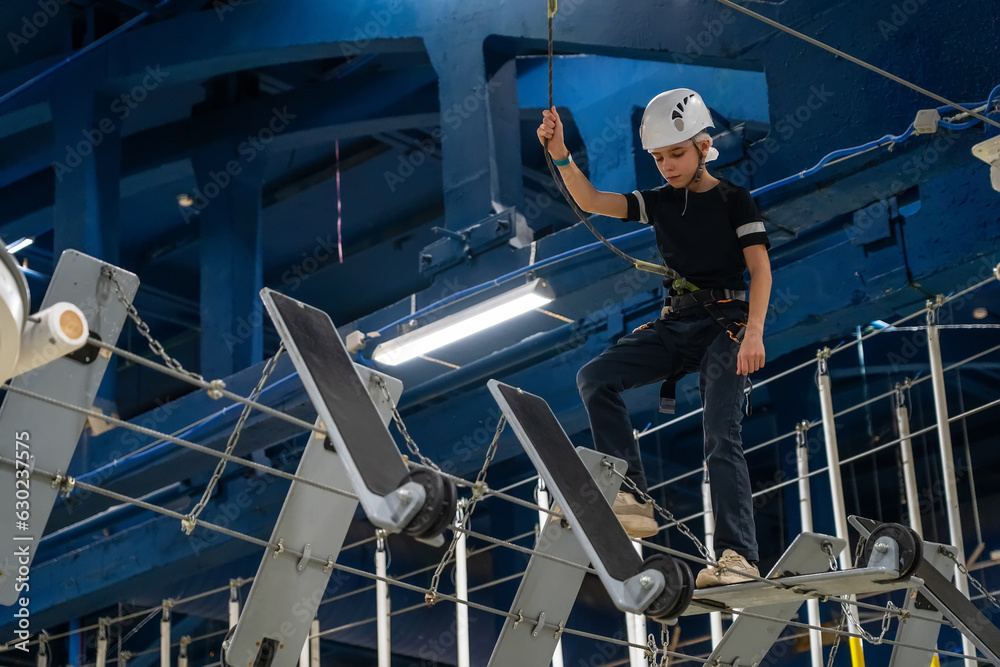 Displaying remarkable poise, boy in his teens successfully tackles ...