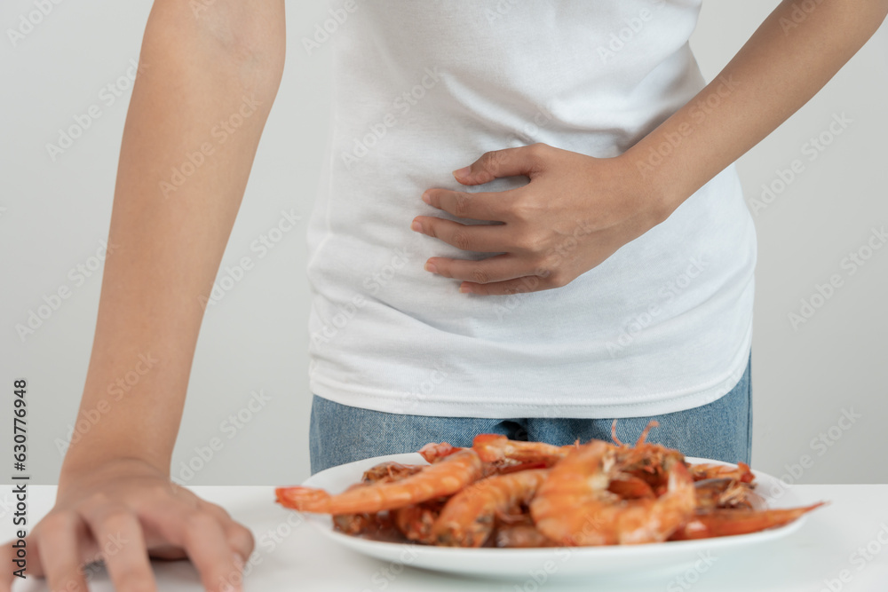 food allergies, women have reactions itching and redness after eating ...