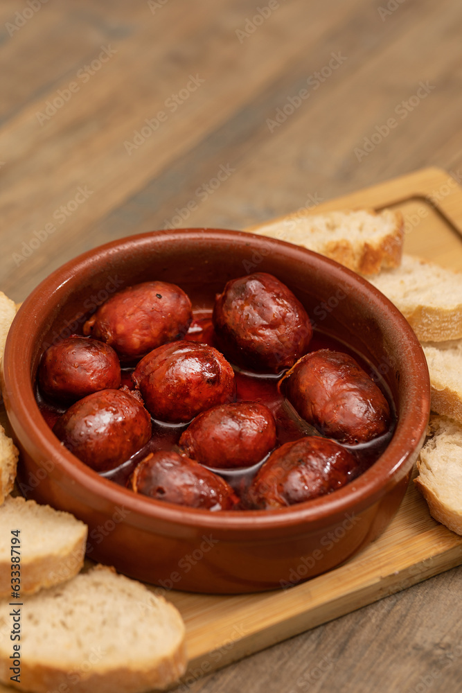 tabla de comida chorizo con pan Stock Photo | Adobe Stock