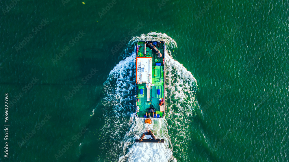 Photo Stock Barco Rio Tejo Portugal Braço de Prata Cabo Ruivo Marvila ...