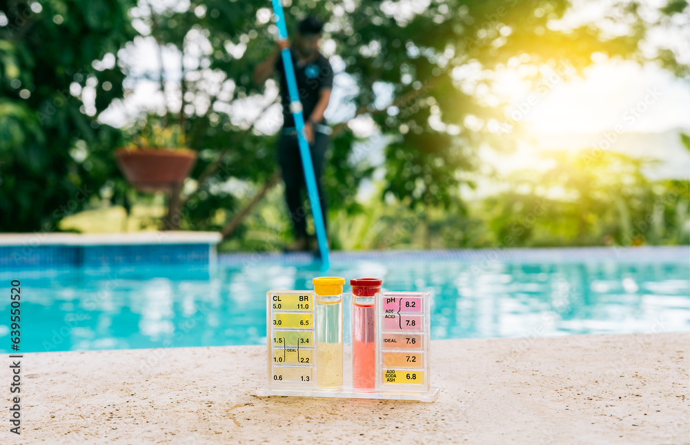 PH and chlorine tester for swimming pool maintenance. Tester kit to ...