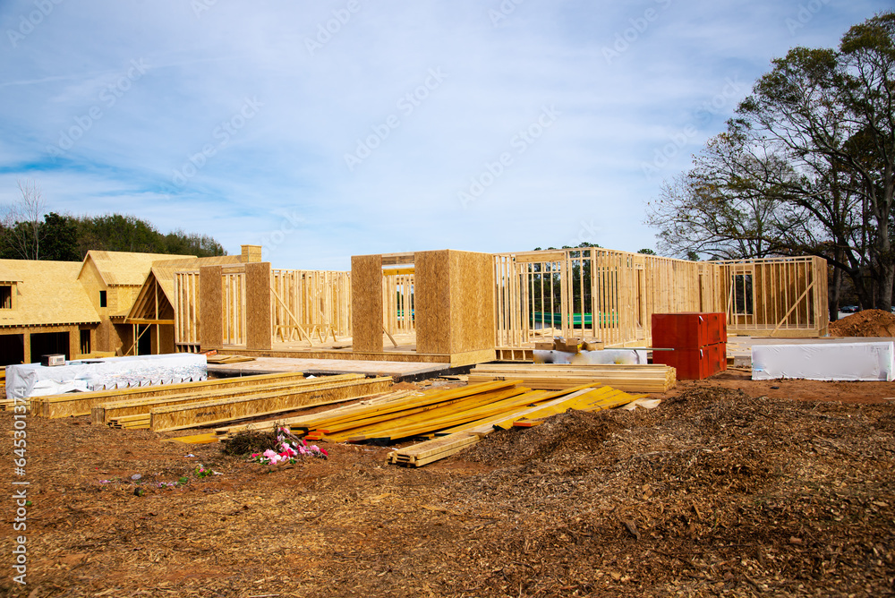 Unfinished roofing with OSB Oriented Strand Board plywood sheathing ...