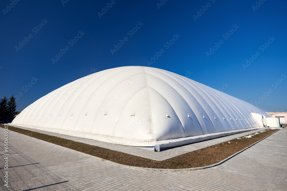 Inflatable air dome stadium. Inflated Tennis air dome or Tennis bubble ...