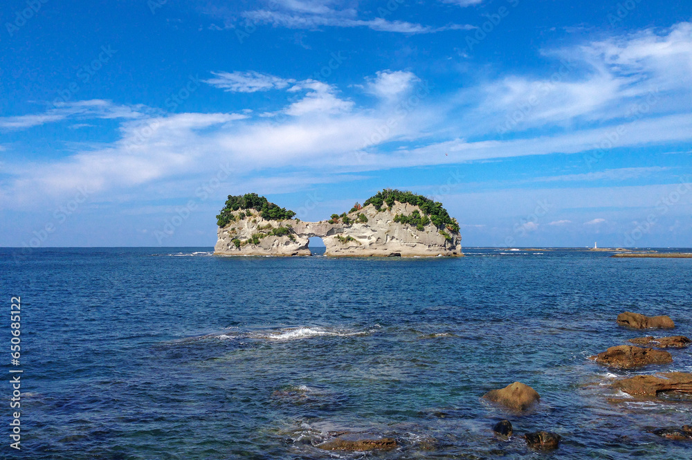 Engetsu Island is located in Shirahama Bay, Wakayama Prefecture, or ...