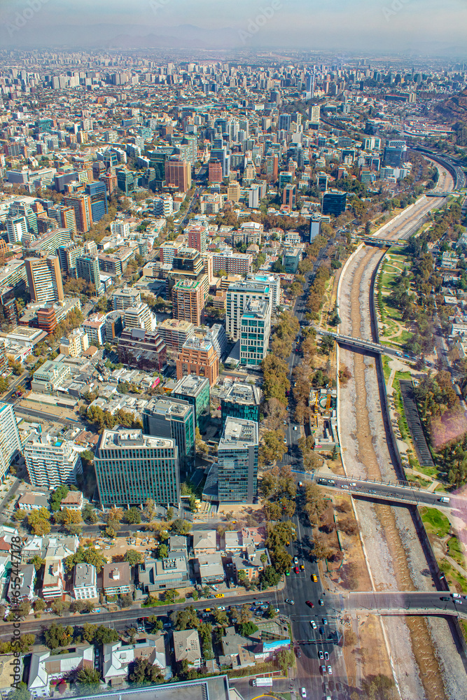 Stock-Foto „perspectiva aérea e os prédios da cidade de Santiago ...