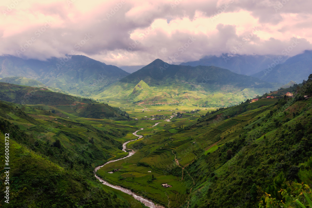 Mu cang chai village walking on the mountain and golden rice terraces ...