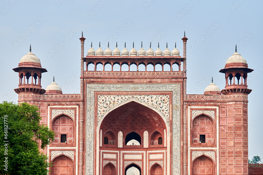Taj Mahal entrance gateway close up view with Chhatri dome shaped ...