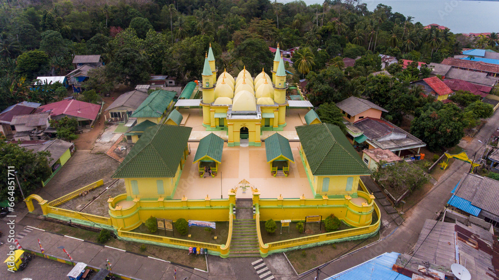 Penyengat Island, Kepulauan Riau, Indonesia: "New Image from Masjid ...