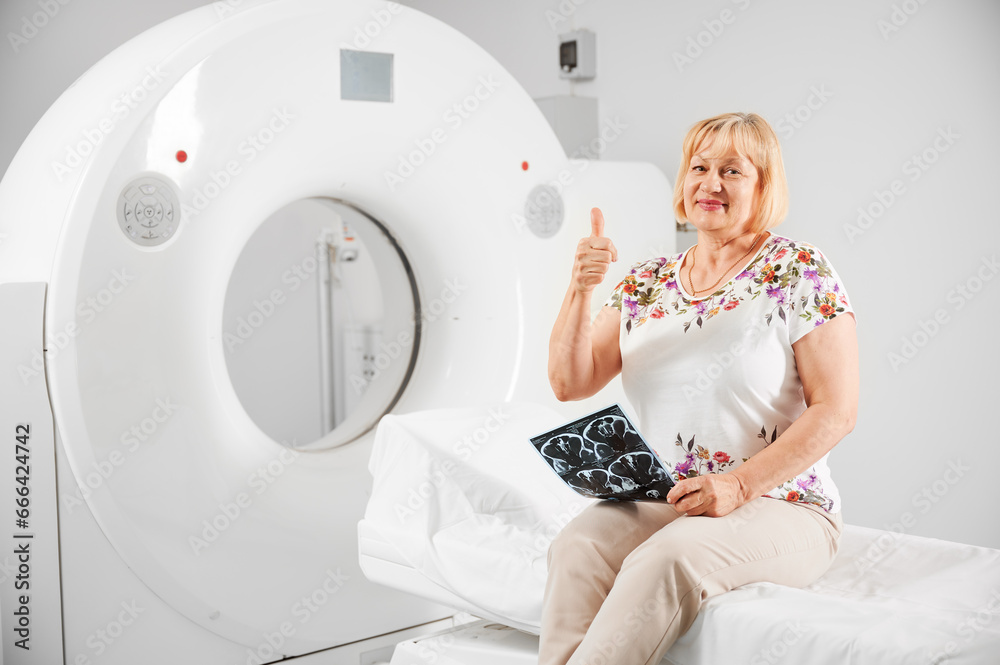 Medical computed tomography or MRI scanner. Portrait of female patient ...