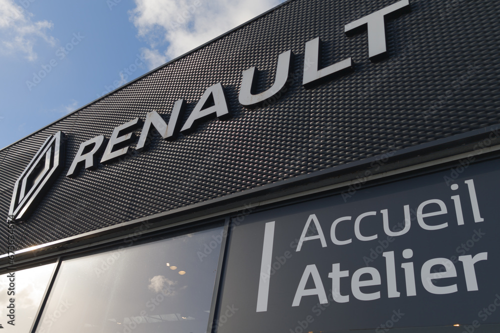 renault accueil sign brand and text logo car france station dealership ...