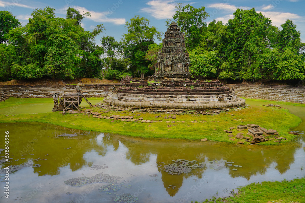 Neak Pean - Temple dedicated to Snake God Vasuki inside the Jayatataka ...