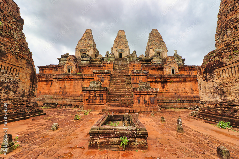 Pre Rup - 10th century classical Khmer pyramid temple complex built by ...