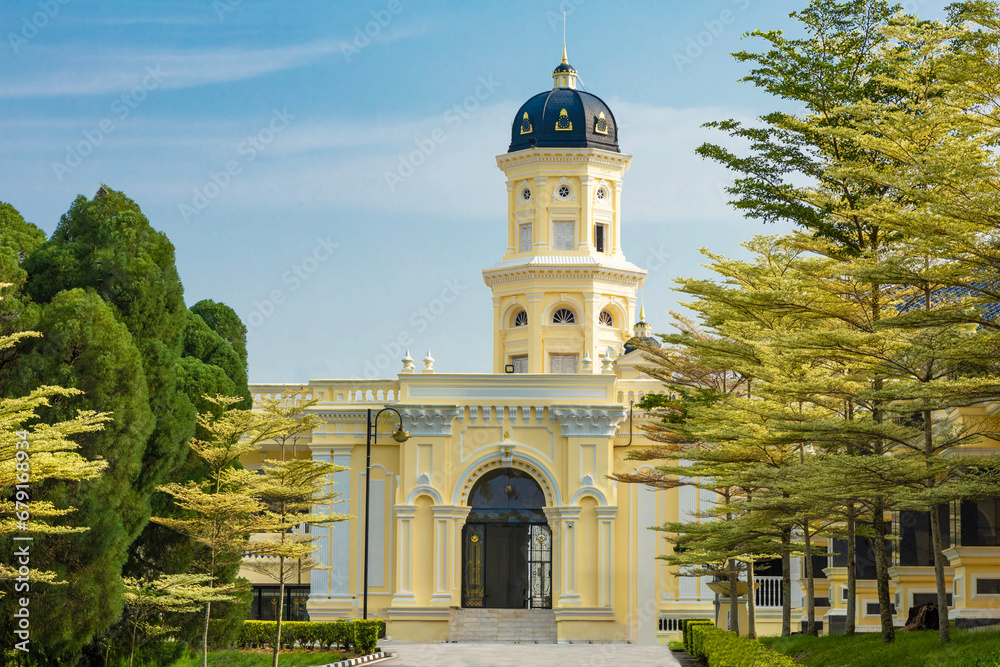 Sultan Abu Bakar State Mosque is the state mosque of Johor, Malaysia ...